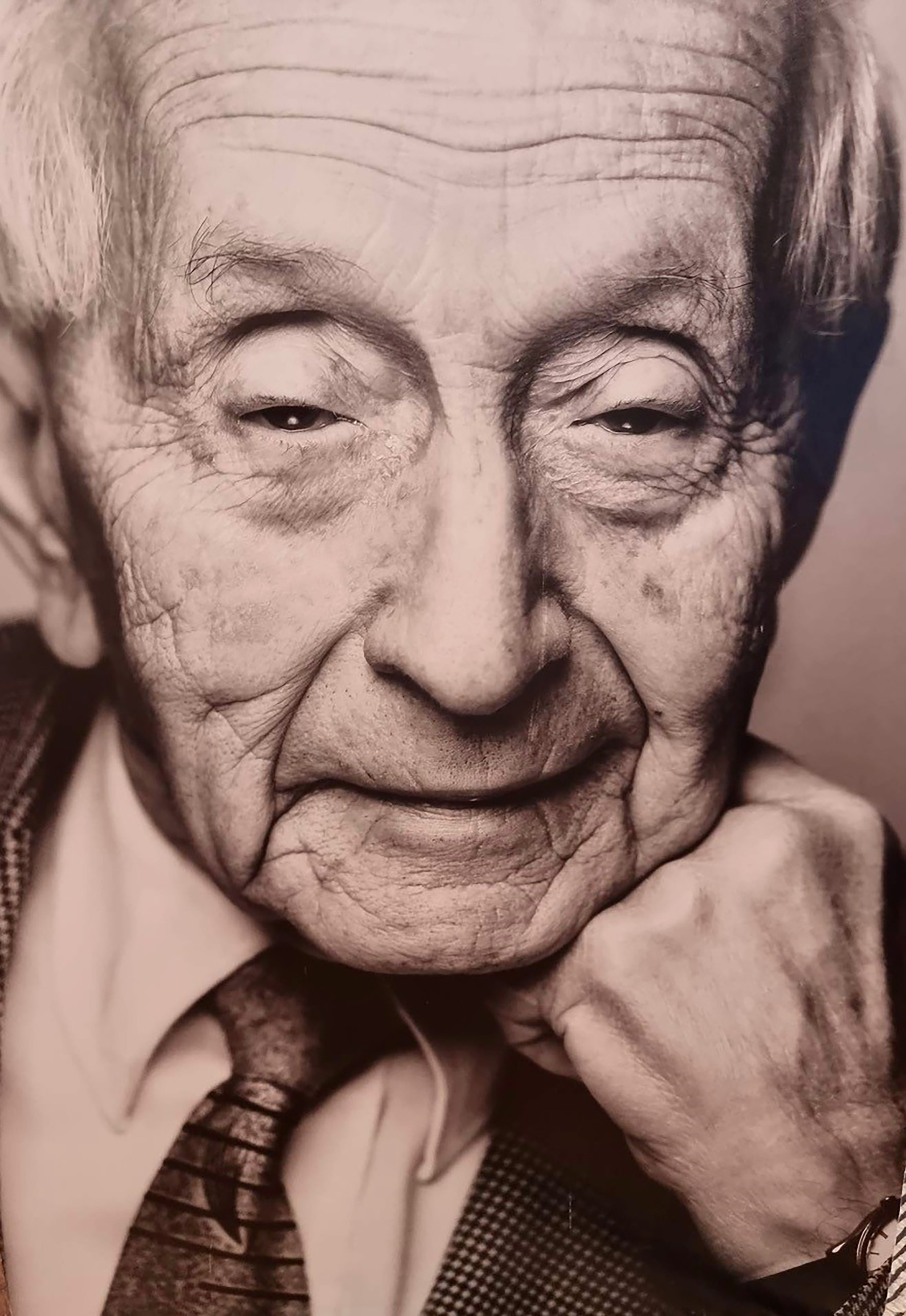 In memory of Abram Goldberg, author of The Strength of Hope | Simon & Schuster AU